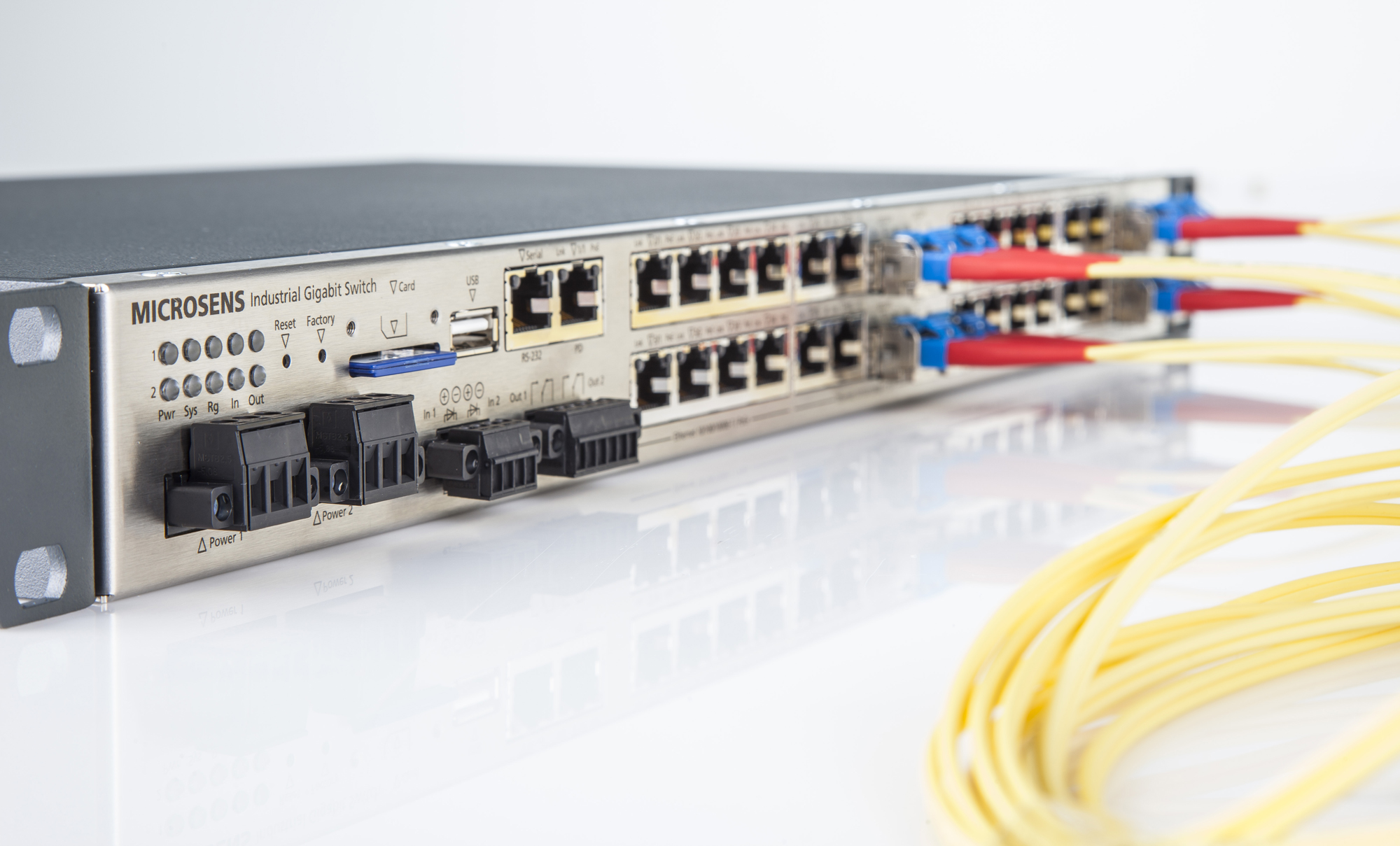 MICROSENS - Robust 25-port Gigabit Ethernet Switch approved for railway ...